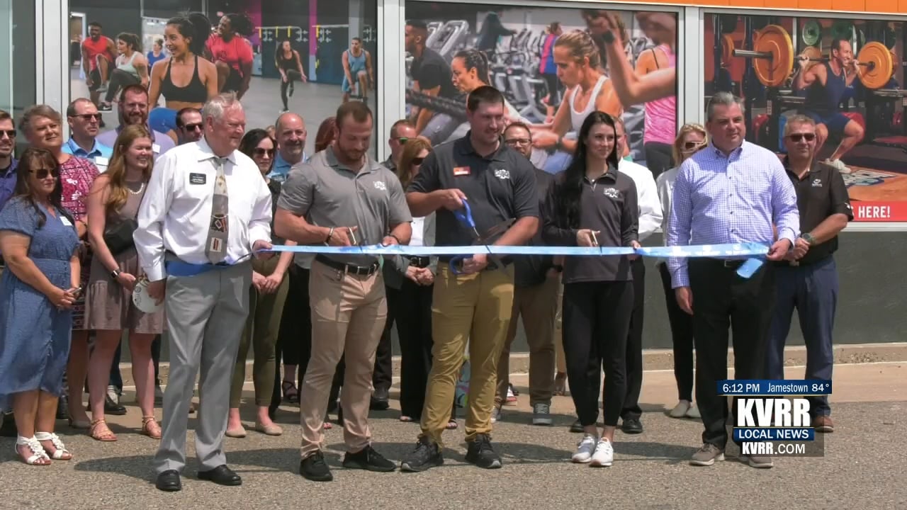 Fargo Moorhead West Fargo Chamber of Commerce and Crunch Fitness hold ribbon cutting ceremony ...