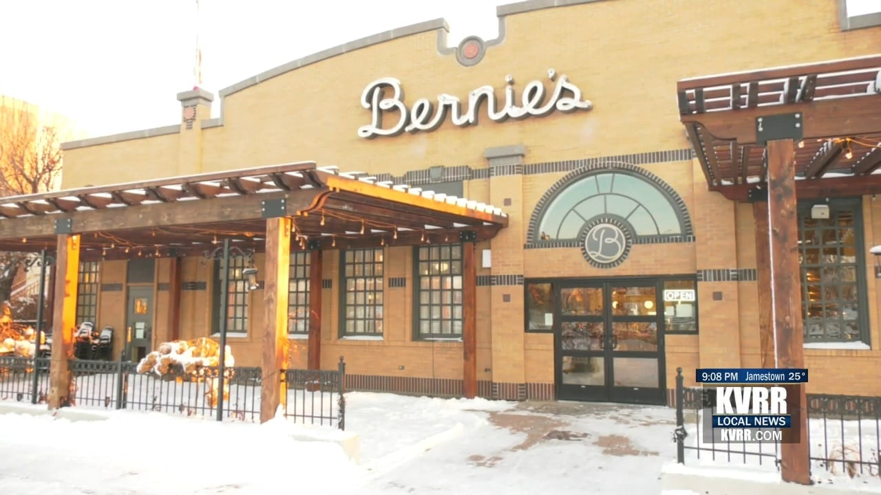 Food Network Star Molly Yeh Shows off Midwestern Food At Bernie's ...