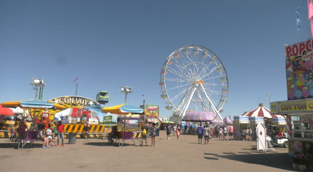 Fargo Park District and NDSU Present Train Car Art - KVRR Local News