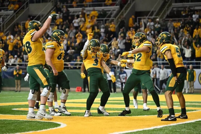 LIVE: Gore-geous Handmade Halloween Crafts - KVRR Local News