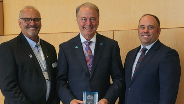Fargo Mayor Mahoney given 2025 Leadership Excellence Award - KVRR Local ...