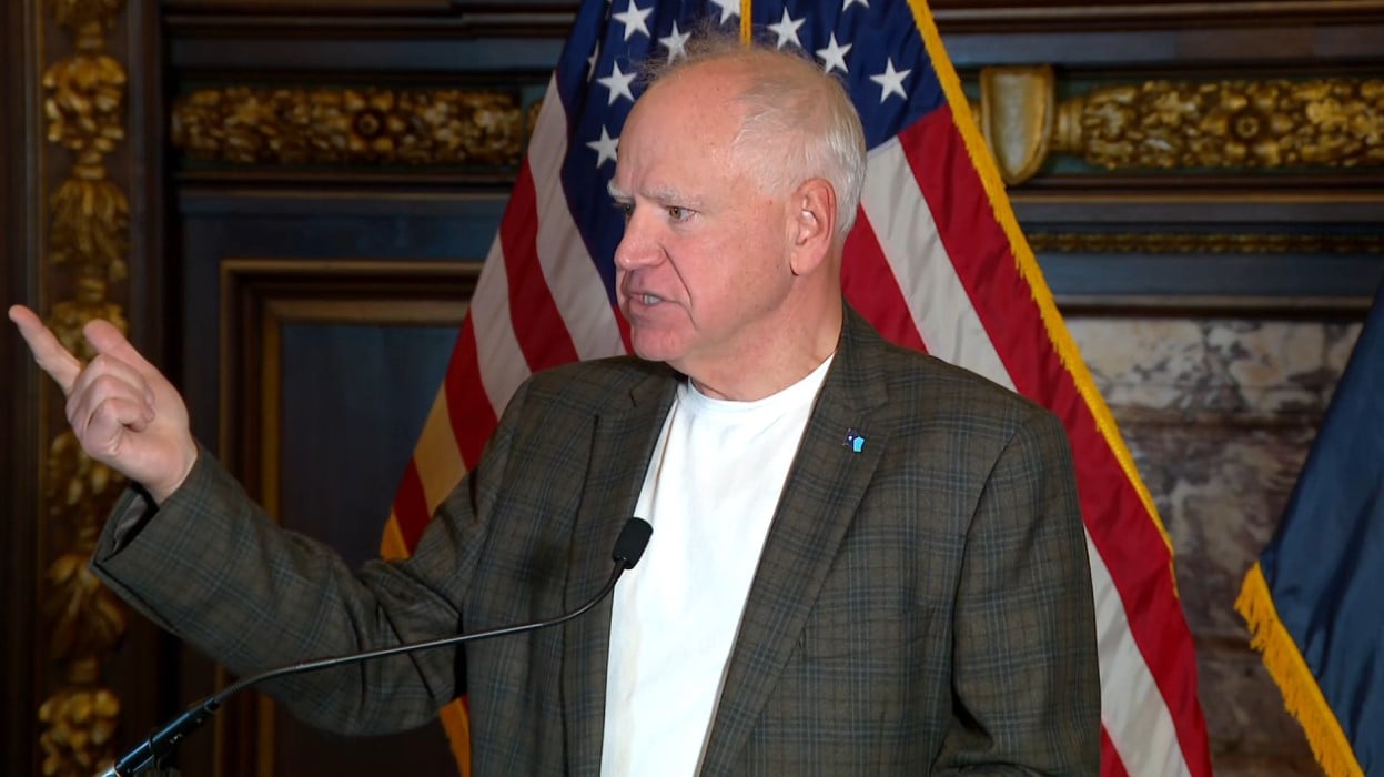 Gov. Walz anticipates President Trump will deploy National Guard to ...