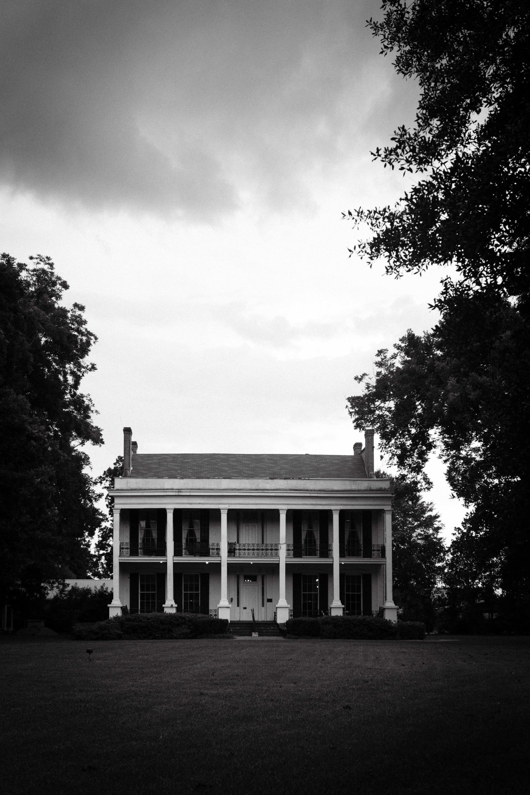 What’s the Truth Behind Haunted Louisiana? - louisianalife.com