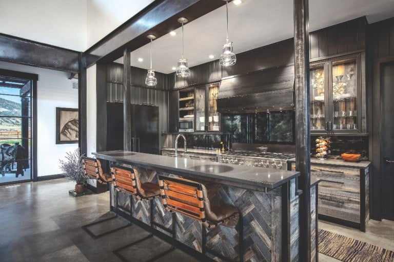 A Home Built on a Historic Cattle Ranch - Mountain Living