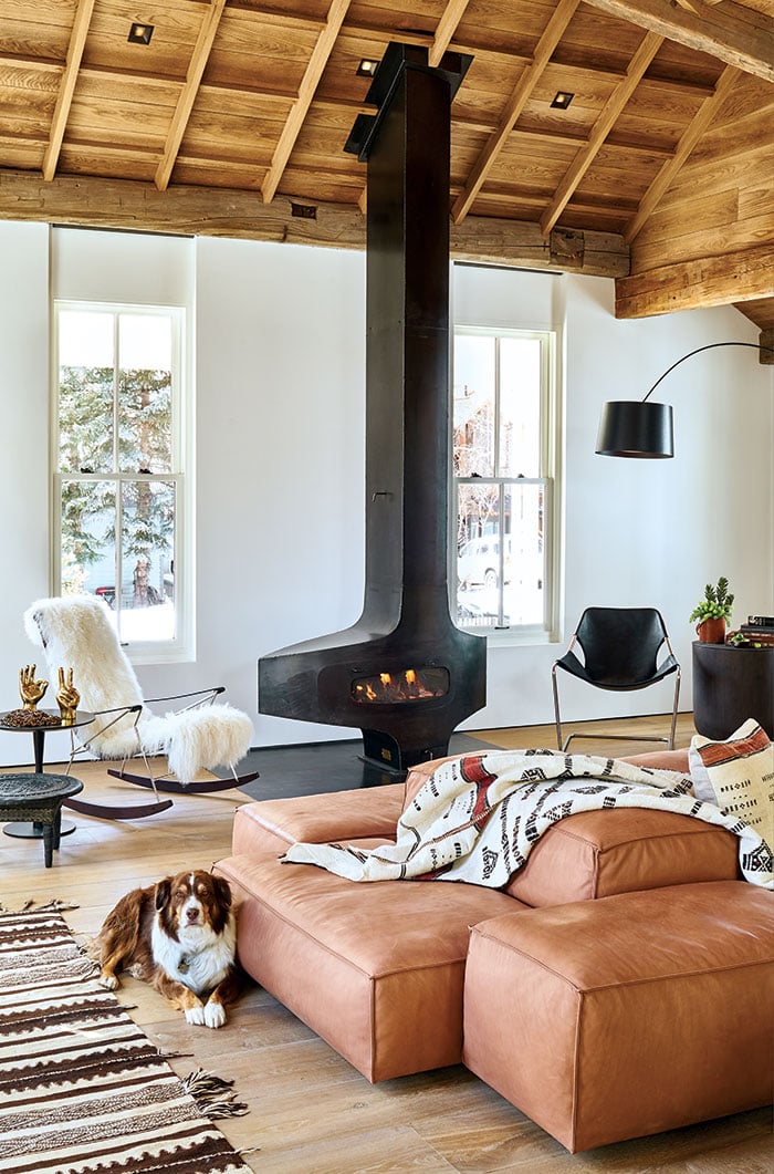 18 Dreamy Mountain Home Fireplaces - Mountain Living