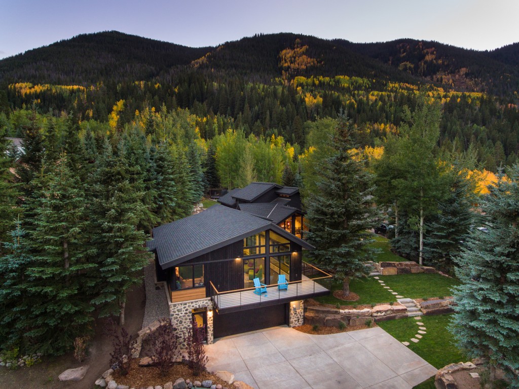 Transforming a Mountain Vacation Home Into a Permanent Residence ...
