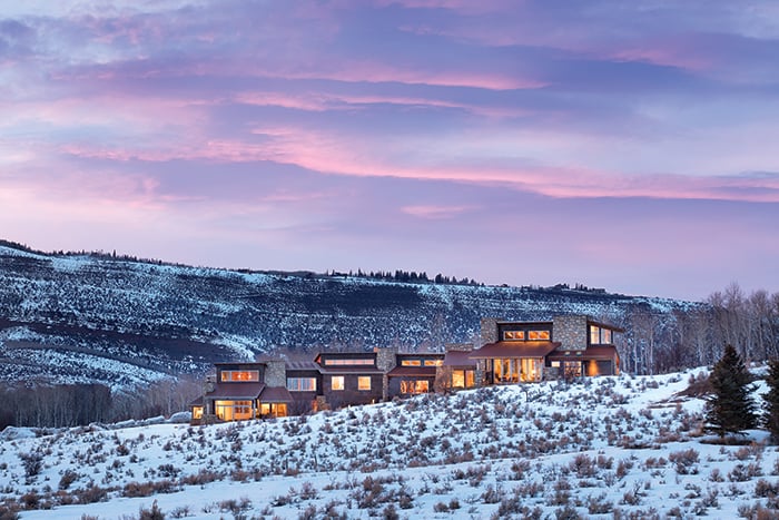 17 Mountain Homes in the Winter - Mountain Living
