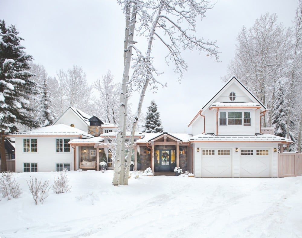 17 Mountain Homes in the Winter - Mountain Living
