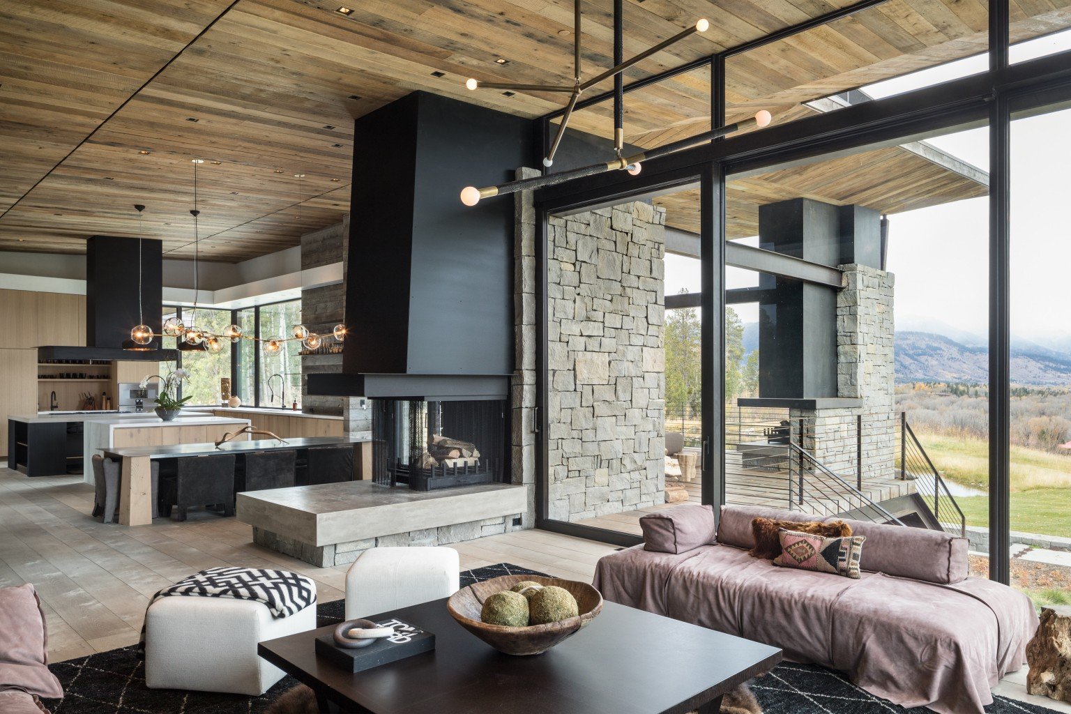 Transparency in Architecture - Mountain Living