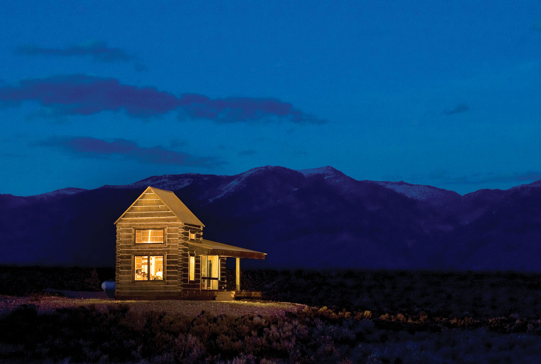 Tiny House on the Prairie - Mountain Living