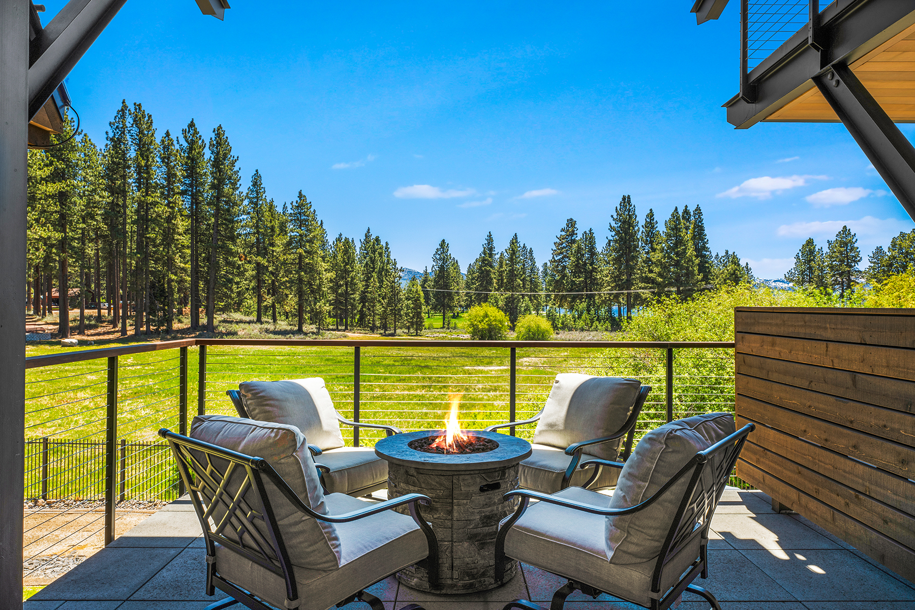 Lakefront Living in Tahoe - Mountain Living