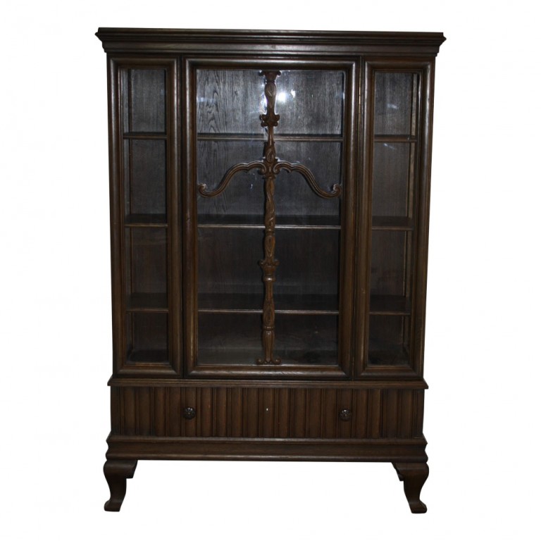 7 Ways to Make Antiques into Stylish Storage Solutions - Mountain Living