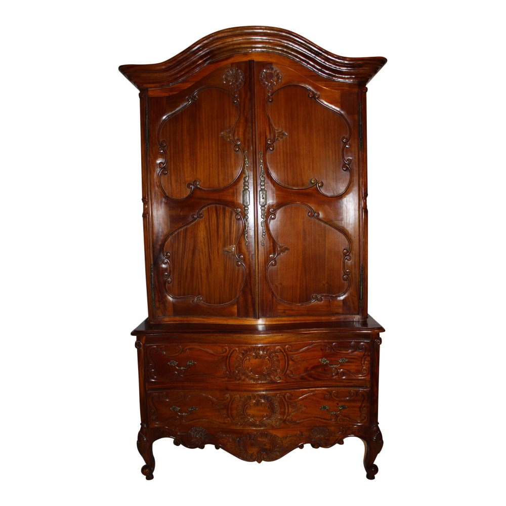 7 Ways to Make Antiques into Stylish Storage Solutions - Mountain Living