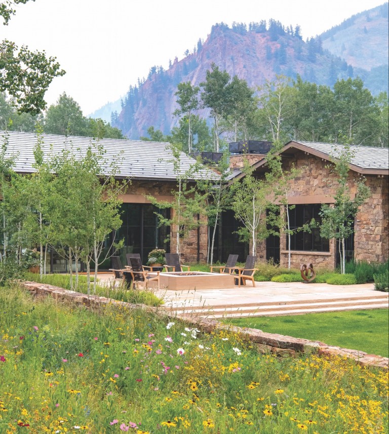 This Home Sits in an Aspen Forest - Mountain Living