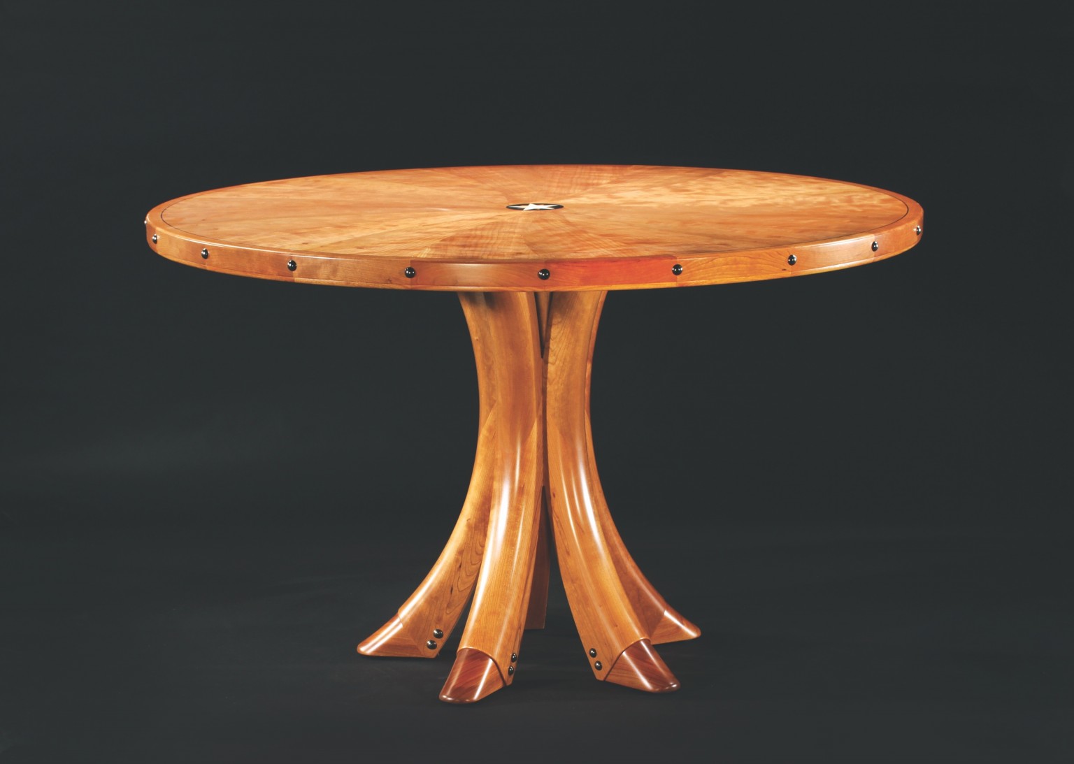 A Rustic and Refined Table With a Side of Whimsy - Mountain Living