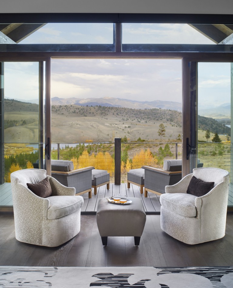 14 Mountain Homes in Fall Foliage - Mountain Living