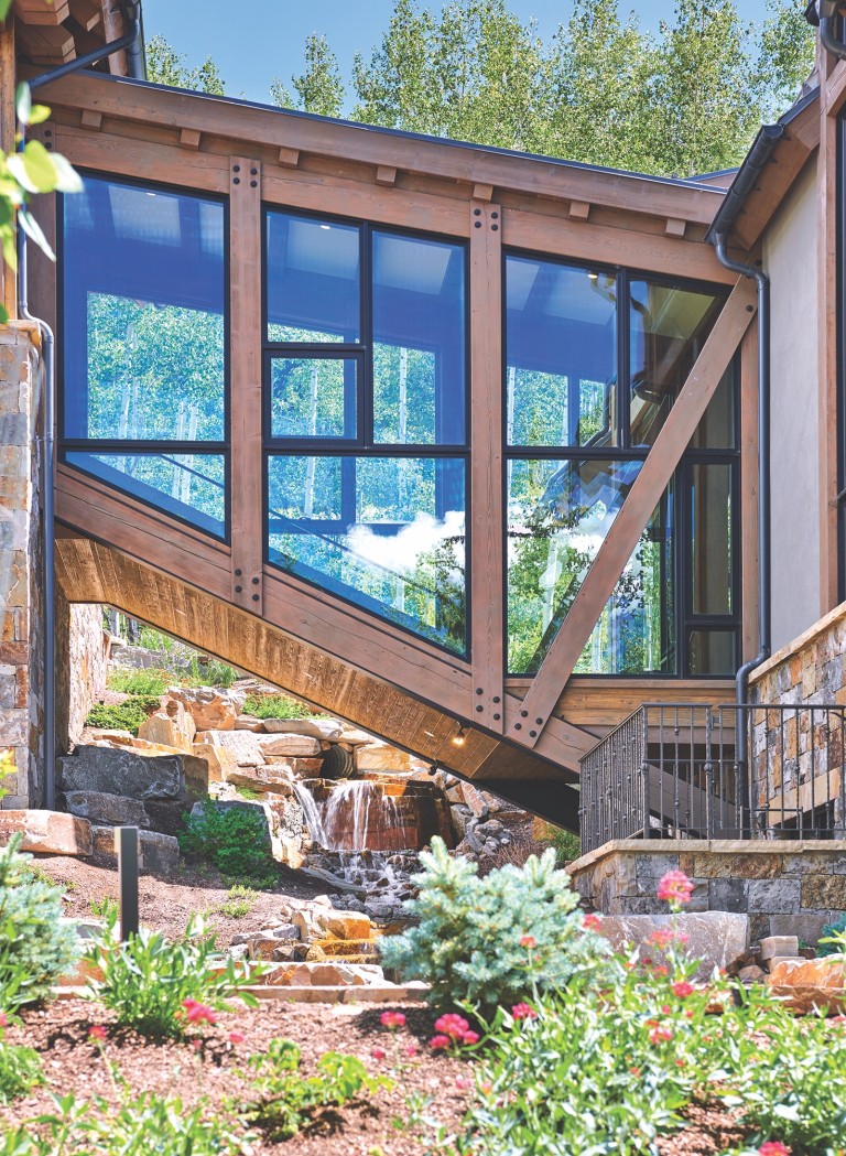 A Multilevel Slope-Side Home With Panoramic Views - Mountain Living