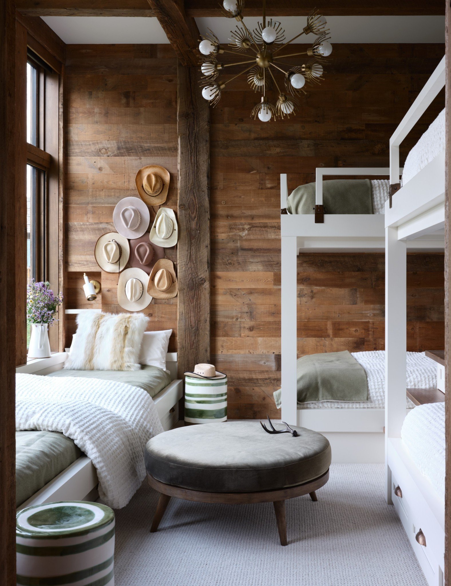 Get Inspired by These Chic Bunk Rooms - Mountain Living