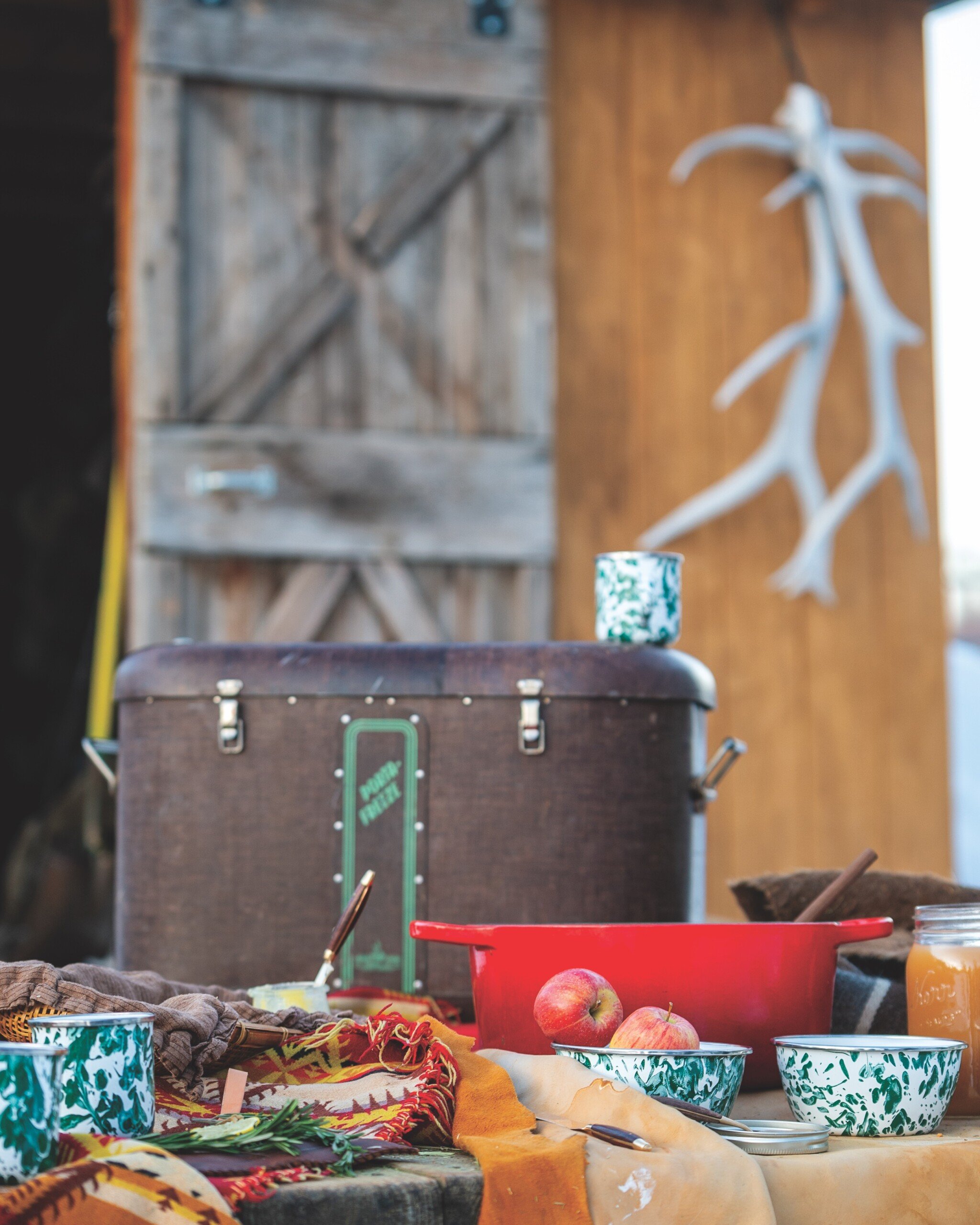 Meet Fourth-Generation Wyoming Outfitters and Ranchers—The Linn Family ...