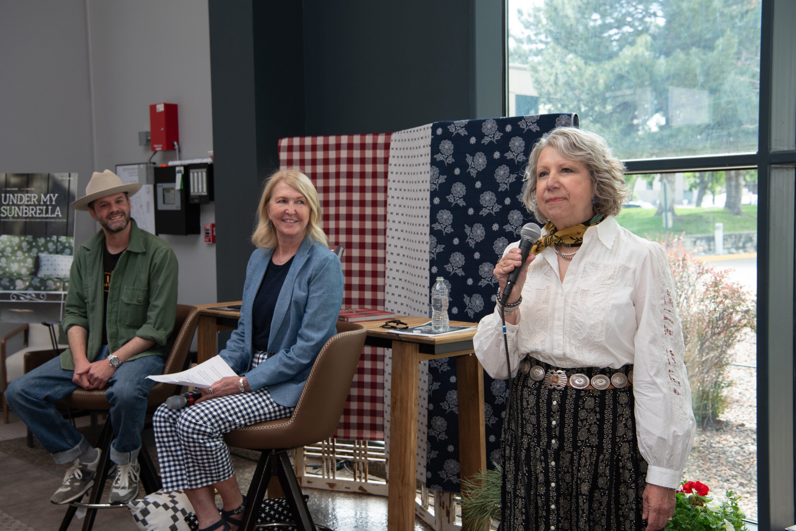 A Conversation with Interior Designer Max Humphrey & Mountain Living ...