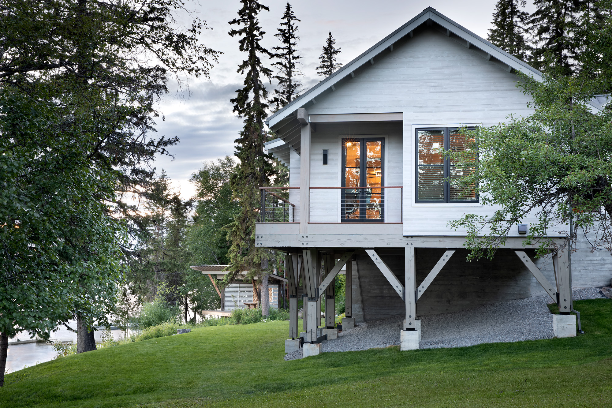 Choosing Materials That Live In Harmony With Your Home’s Surroundings ...