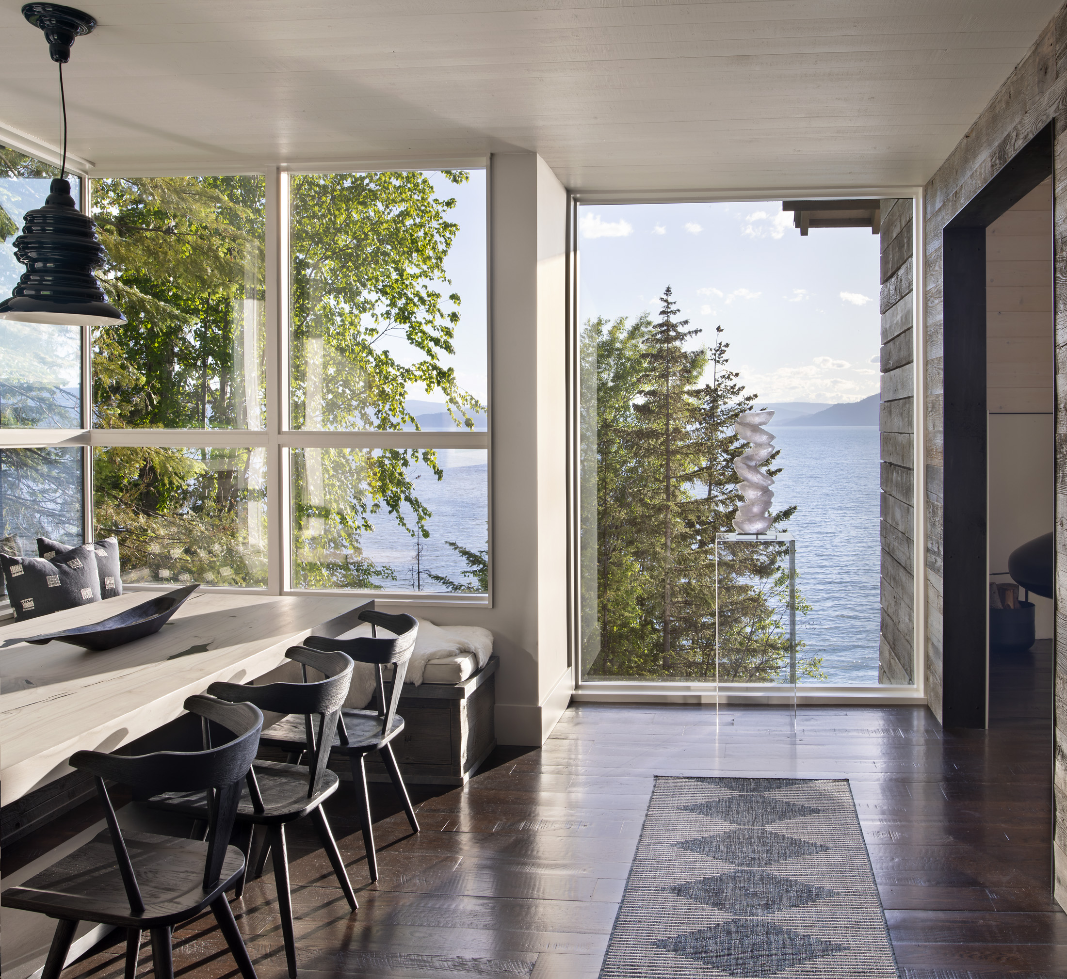 Choosing Materials That Live In Harmony With Your Home’s Surroundings ...