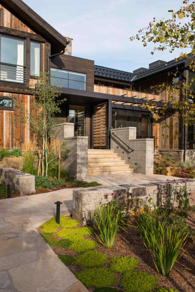 Setting the Stage With Timeless Architecture - Mountain Living