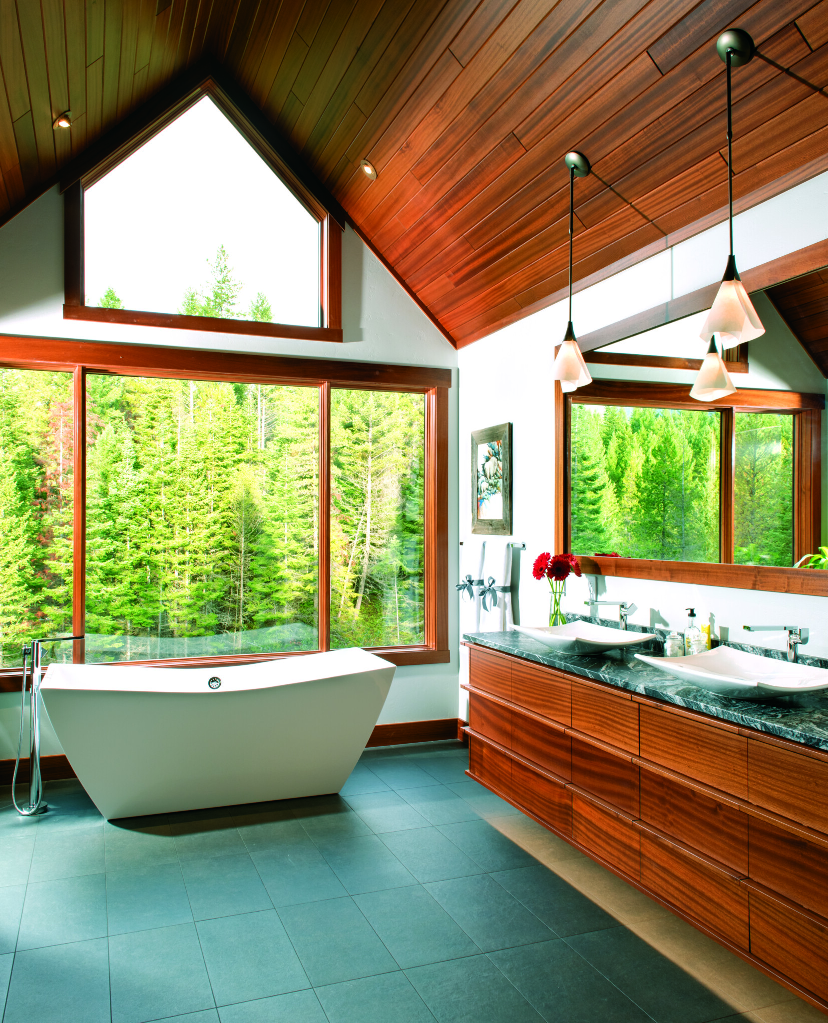 Soak in Style with Luxury Bath Inspiration from These Designers ...