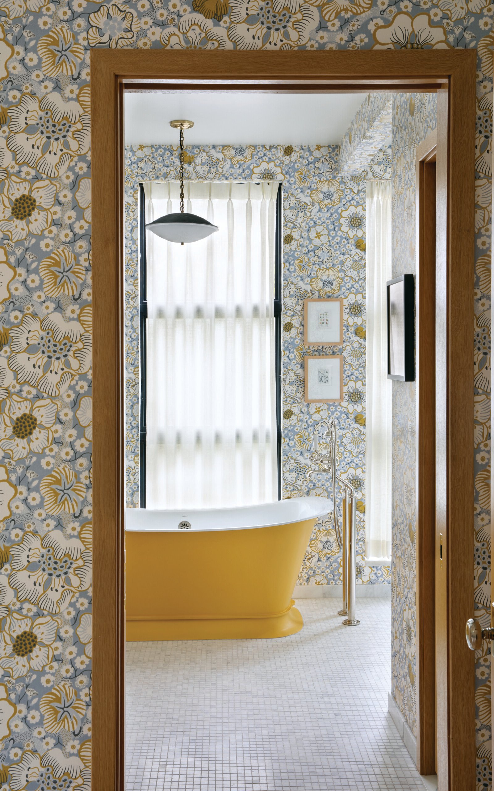 Soak in Style with Luxury Bath Inspiration from These Designers ...