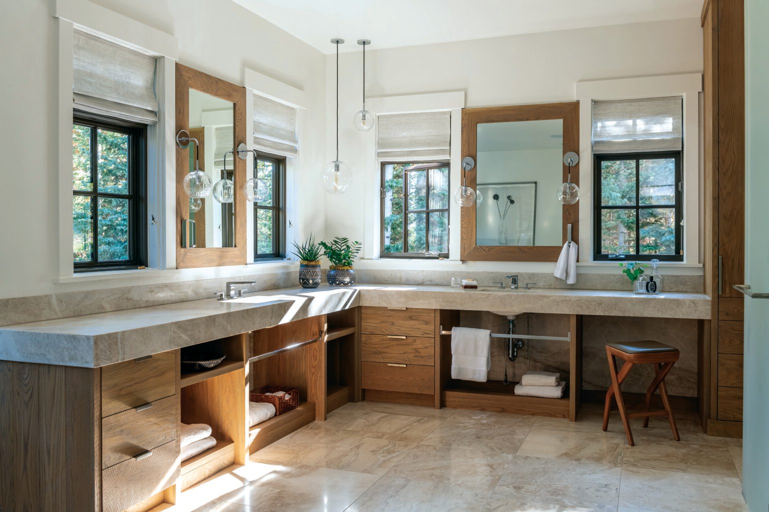 Soak in Style with Luxury Bath Inspiration from These Designers ...