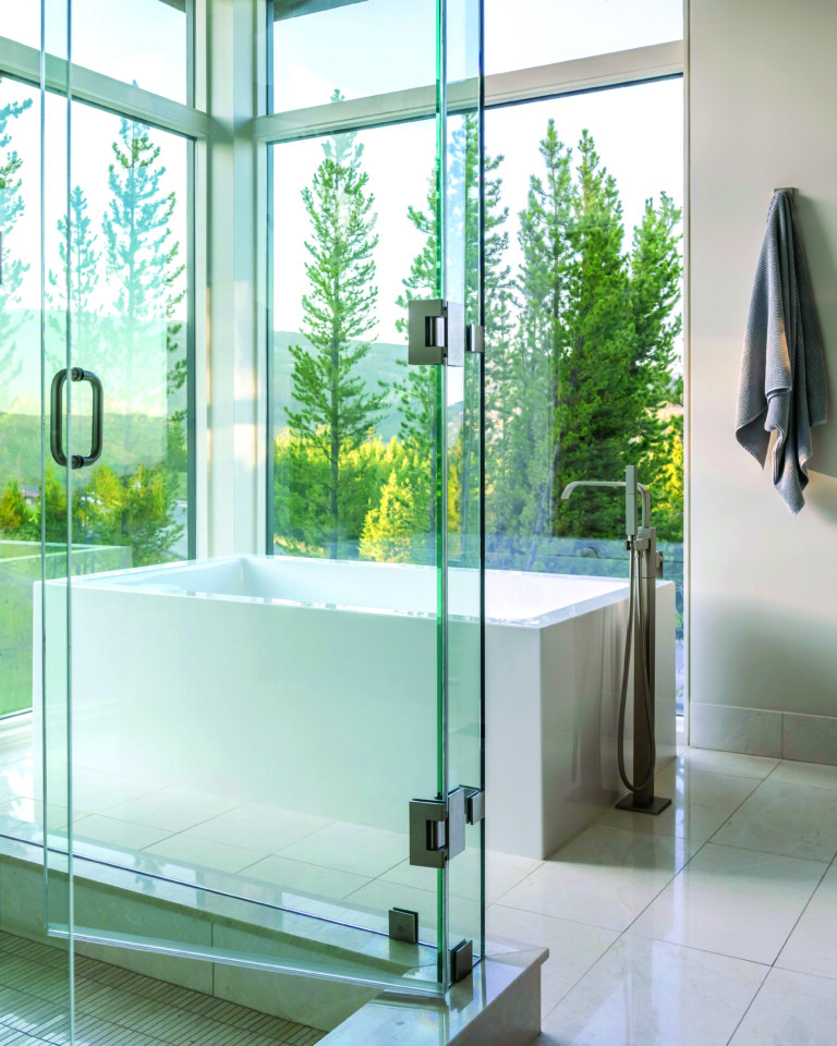 Soak in Style with Luxury Bath Inspiration from These Designers ...