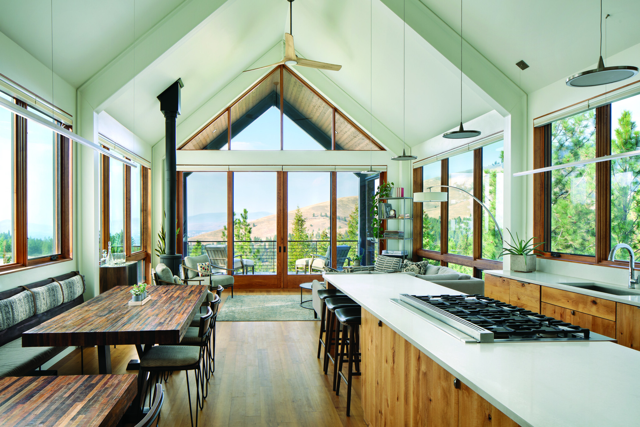 A Roomy, Yet Soulful Mountain Modern Home In Missoula - Mountain Living