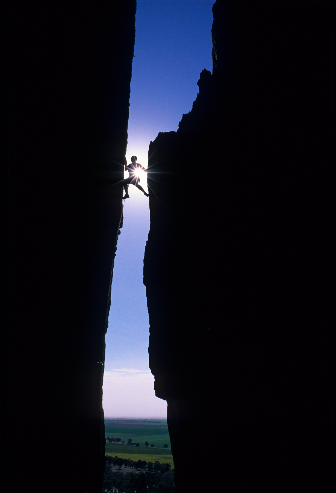 Vibrant Photography Brings the Art of Climbing to Life - Mountain Living