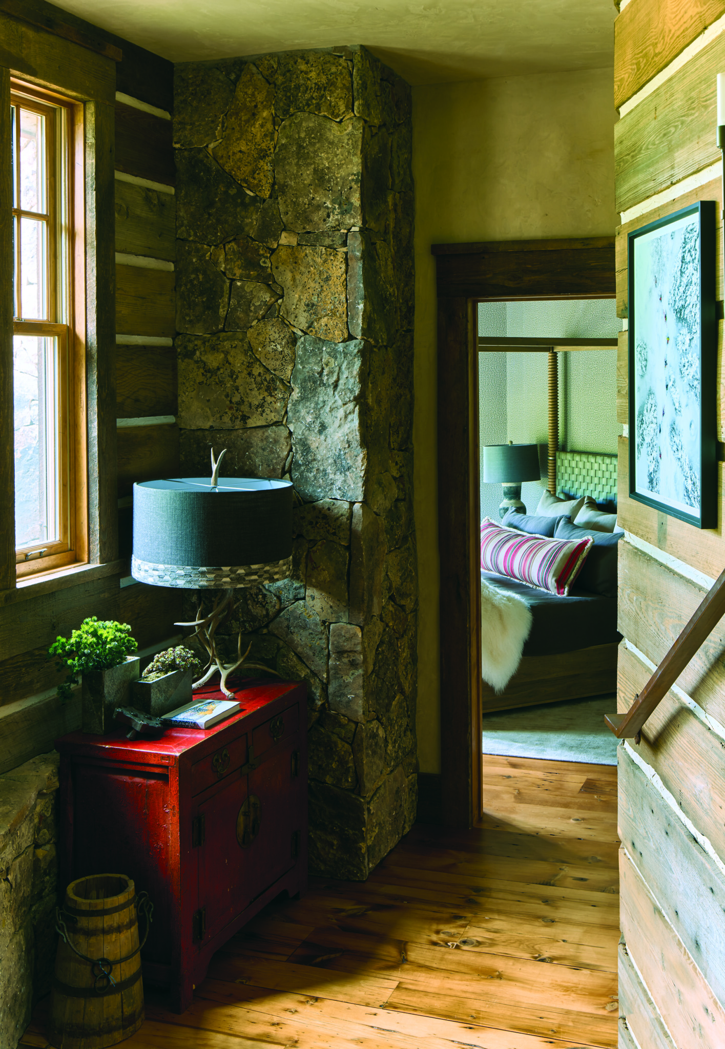 A Remote Ranch Balances Mountain Elegance with Rustic Architecture ...