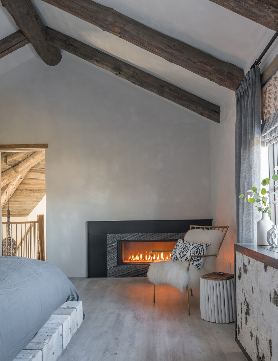 Creating a Fresh, Warm Alpine Design - Mountain Living