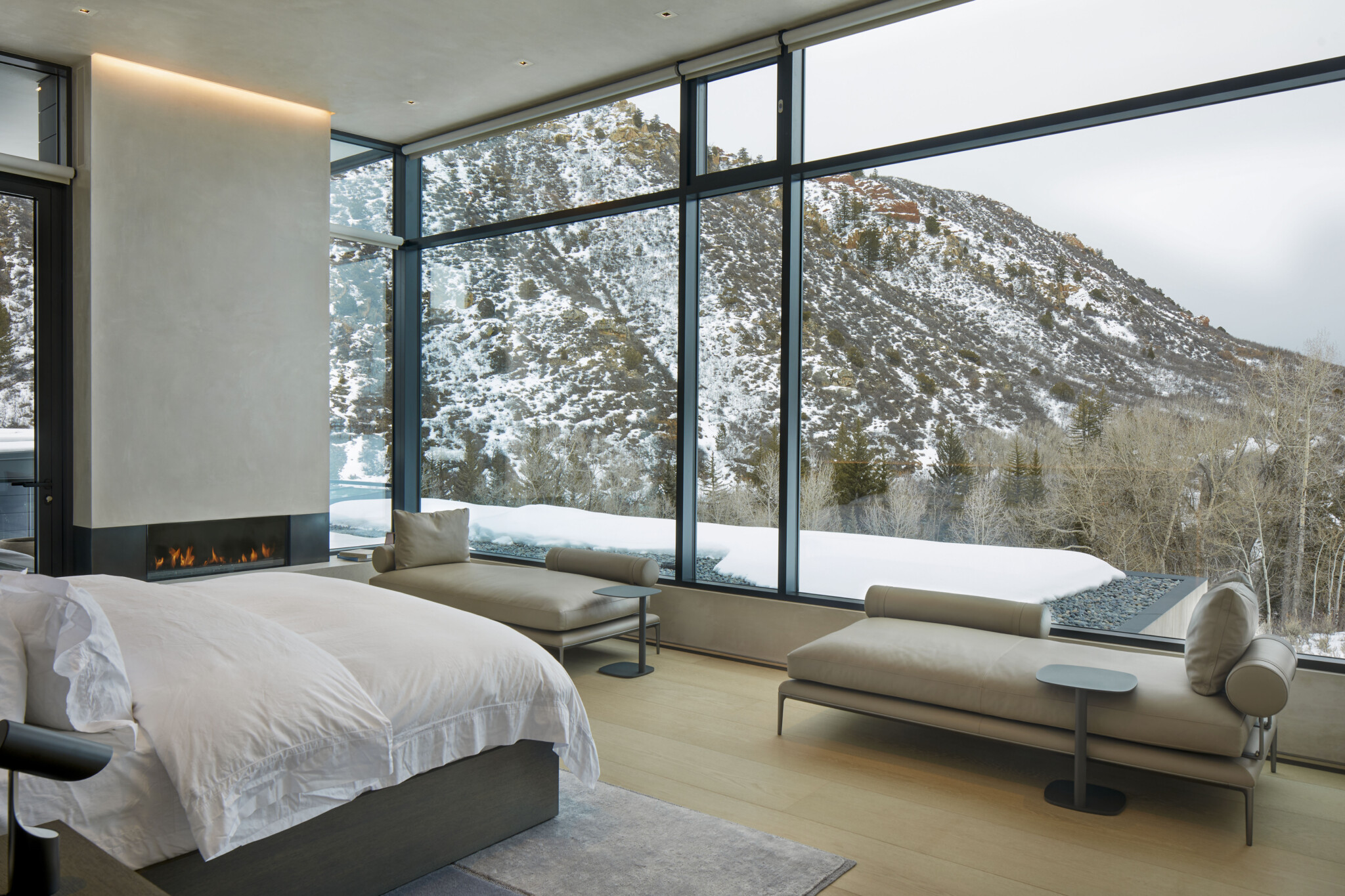 Subtle Modernity with Rustic Homage Inspires a New Aspen Build ...