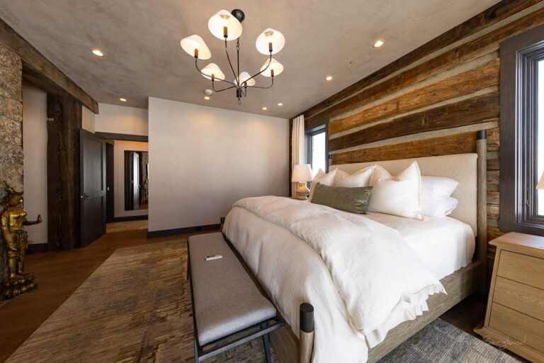 Create a Cozy Mountain Escape with Natural Clay Plaster - Mountain Living
