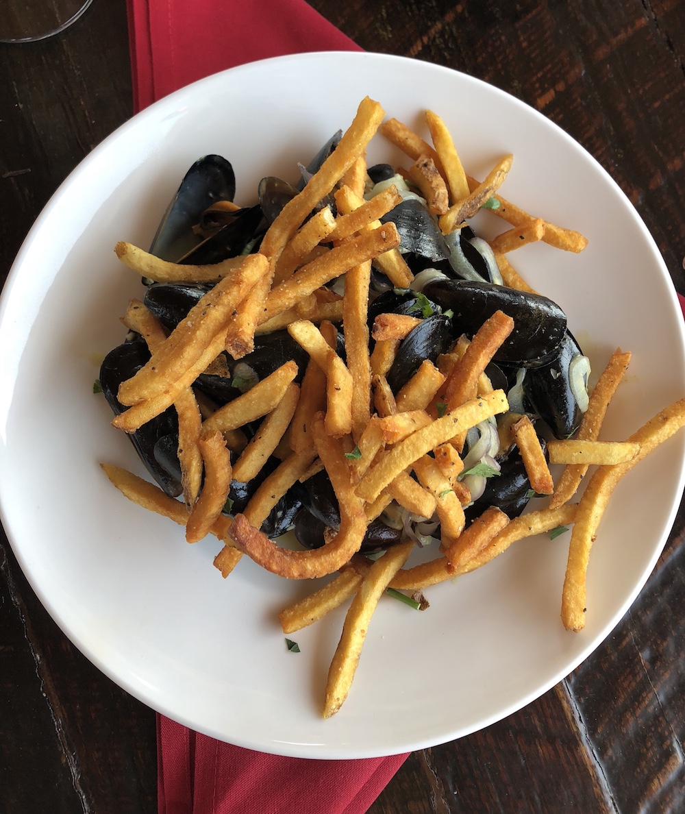Mussels-20181 - Rhode Island Monthly