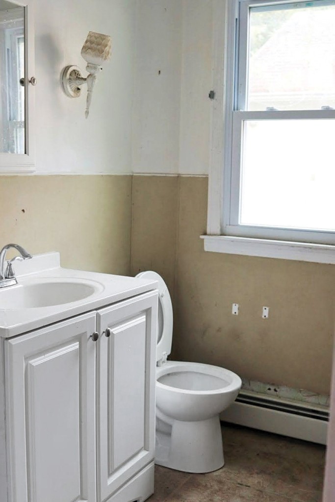 Witness the Transformation of a Grubby Bathroom Into a Moody Powder ...