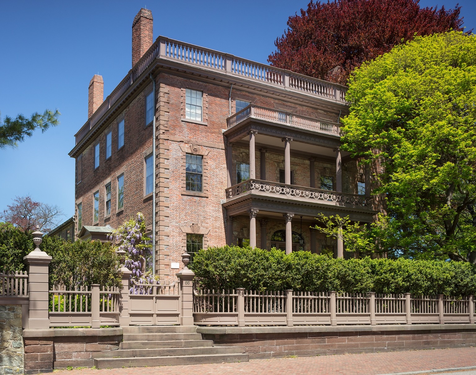 The 1810 Corliss-Carrington House in Providence is Here to Stay - Rhode ...