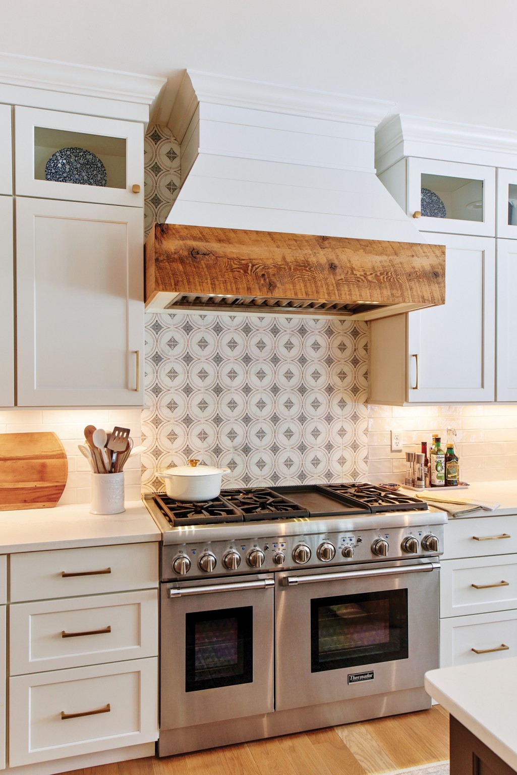 Meridian Custom Homes Delivers Classic New England Charm - Rhode Island ...