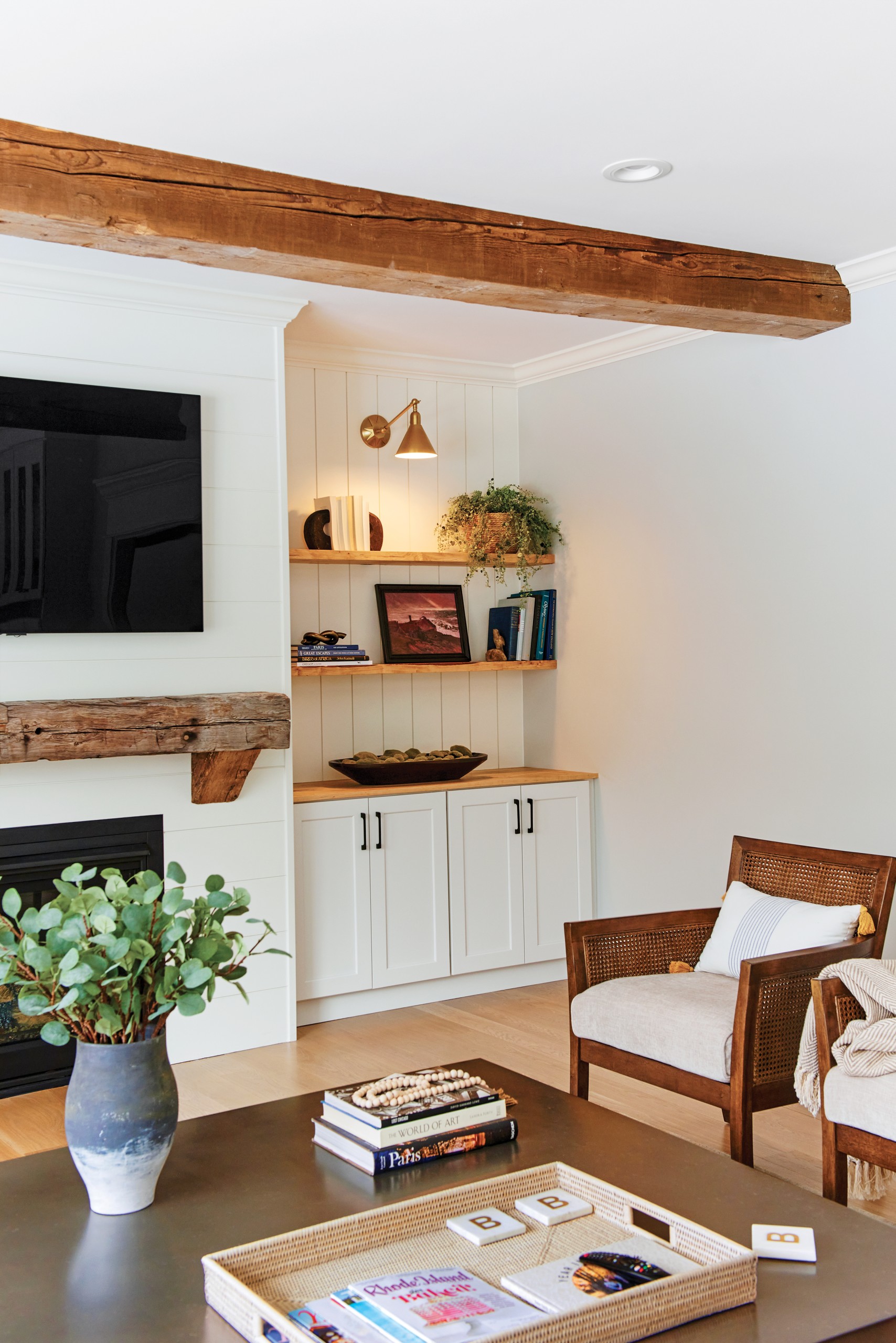 Meridian Custom Homes Delivers Classic New England Charm - Rhode Island ...