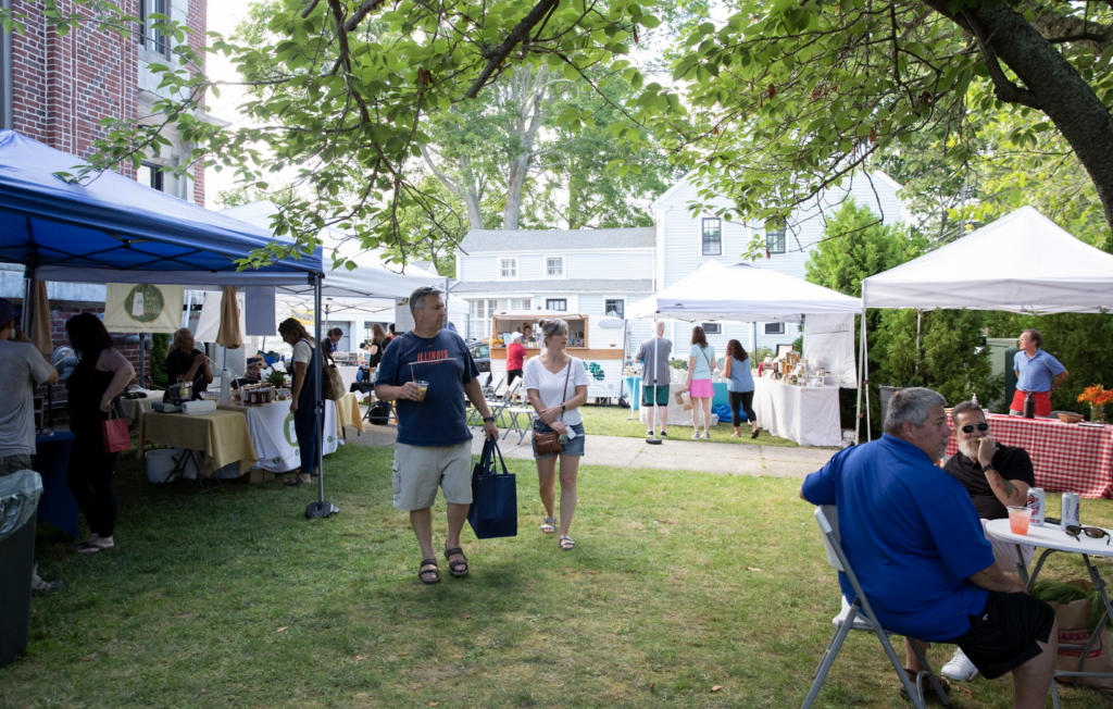 Diner's Update - Rhode Island Monthly