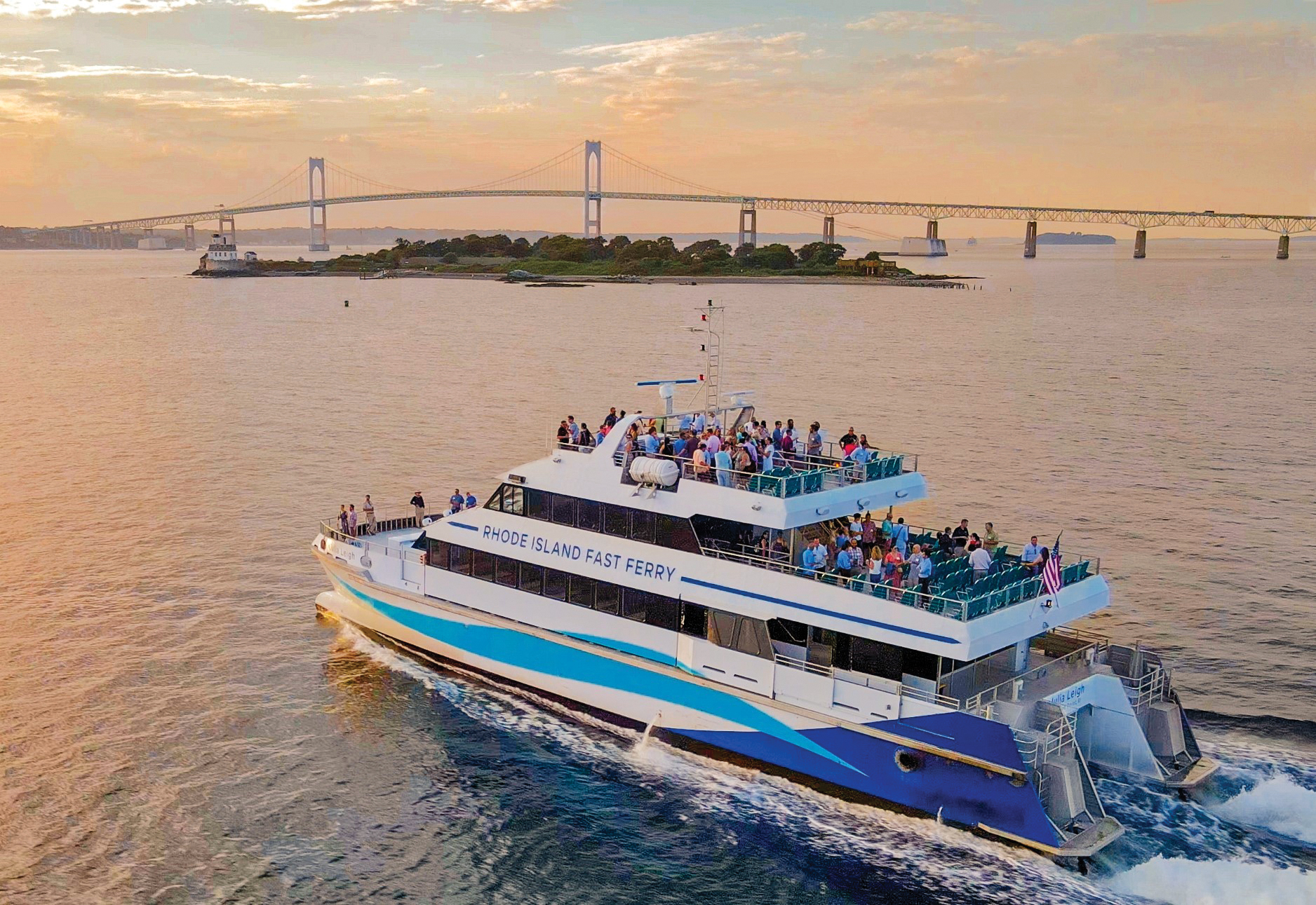 Explore the Ocean State with These 6 Unique Boat Tours - Rhode Island ...