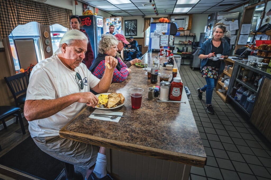 Discover 19 Dreamy Diners in Rhode Island - Rhode Island Monthly