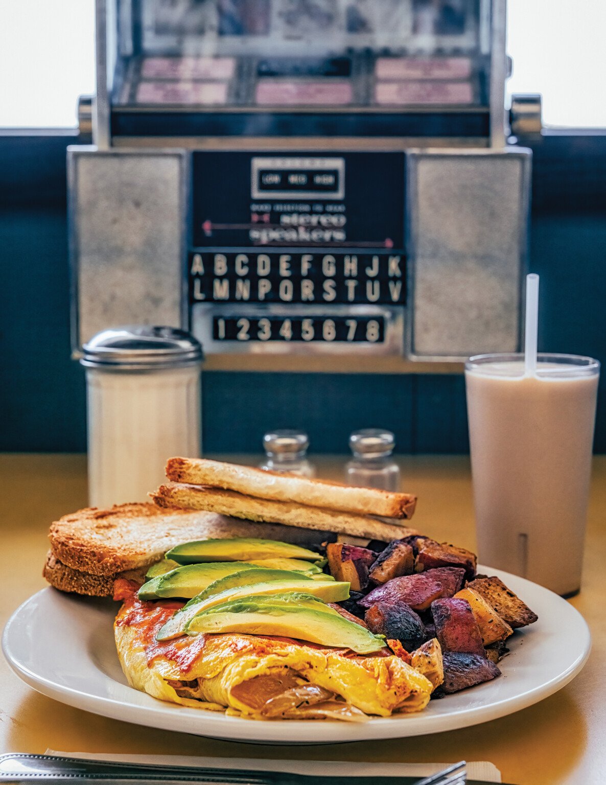 Discover 19 Dreamy Diners in Rhode Island - Rhode Island Monthly