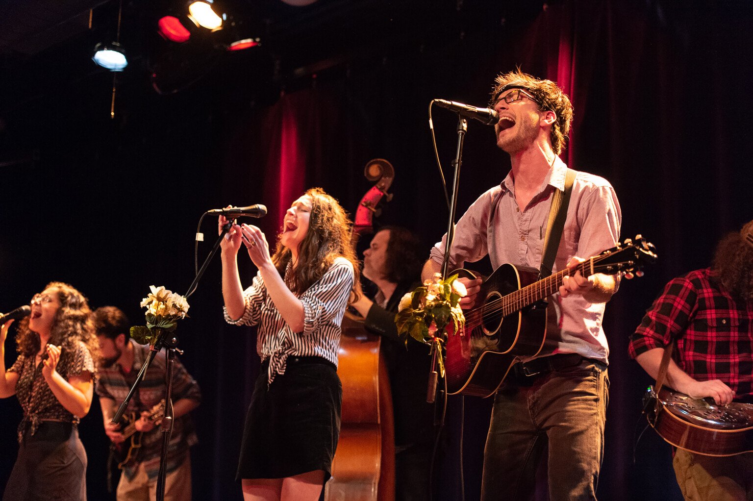 9 Rhode Island Vineyards and Wineries to Sip Your Way Through this ...