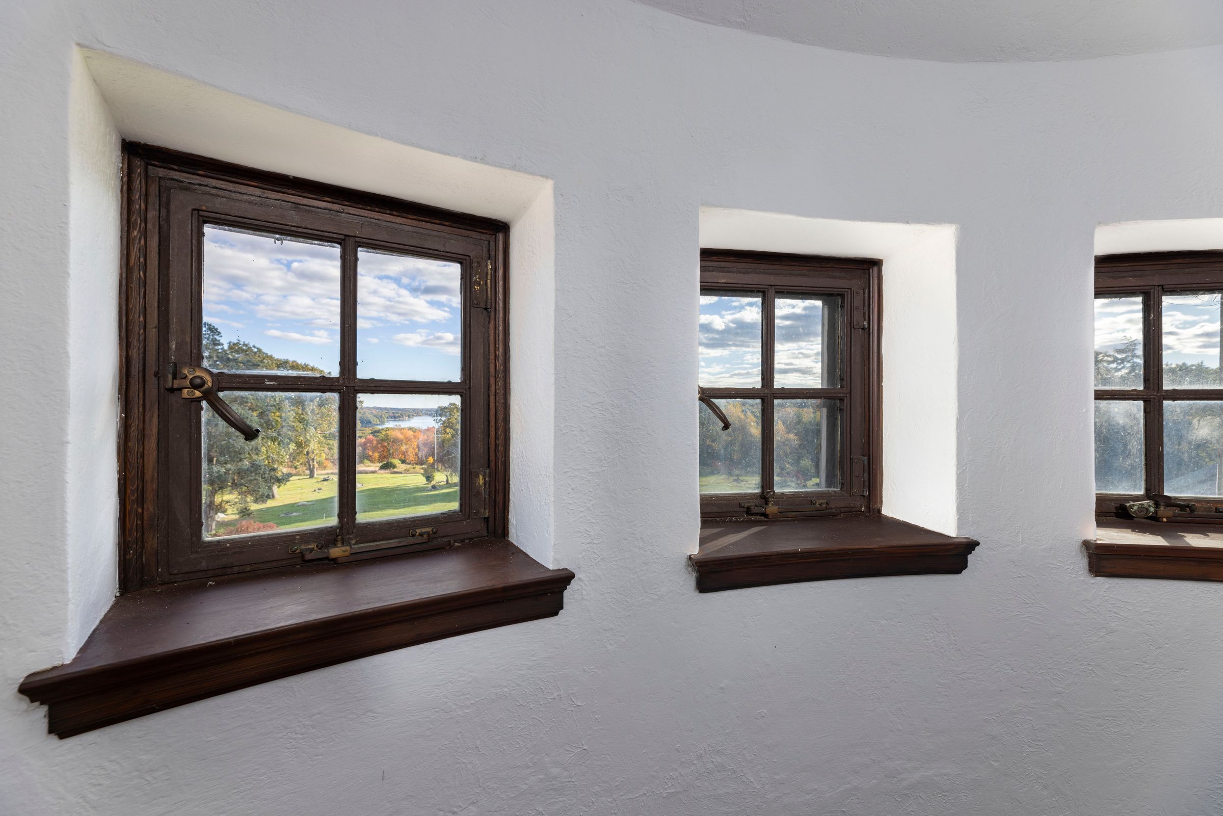 Turret_room - Rhode Island Monthly