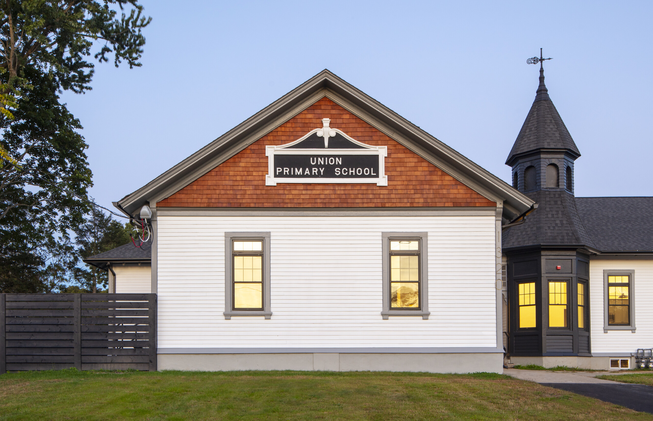 Exterior_Credit_Christian_Scully - Rhode Island Monthly