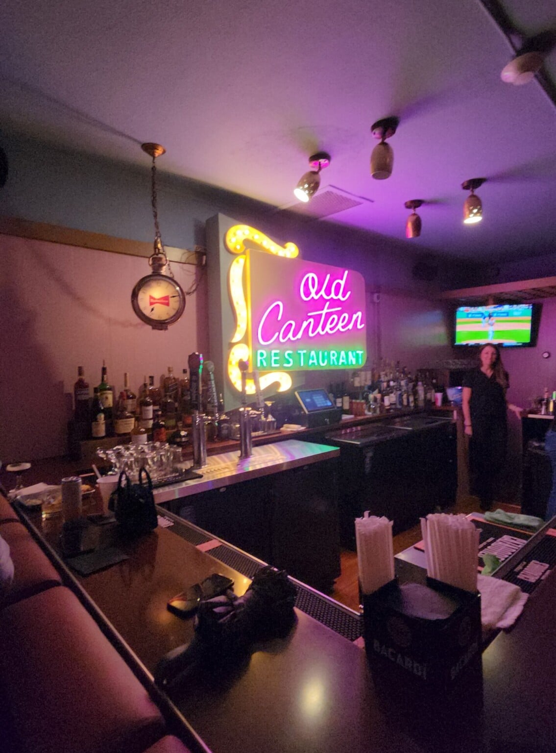 Rhode Island bars and restaurants - from Rhode Island Monthly